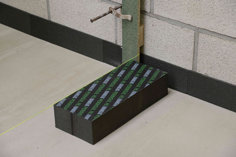 Insulation for parapet walls - Perinsul